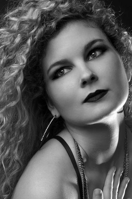 Satyn, artistas en Casting - Casting